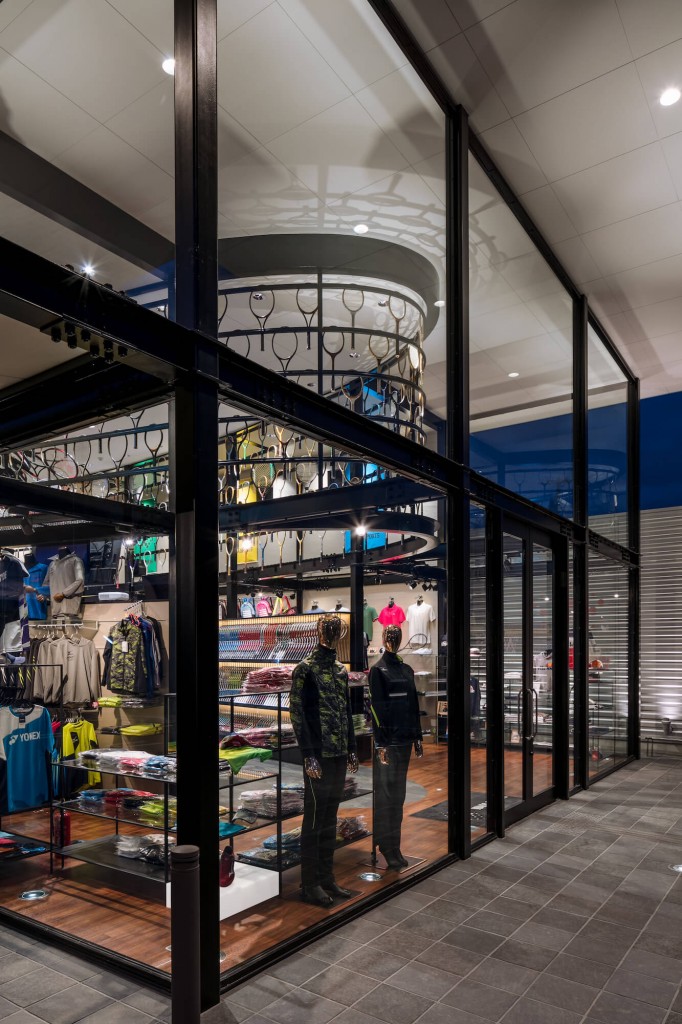 WADA SPORTS Store Building Design Case Study (Himeji, Hyogo ...